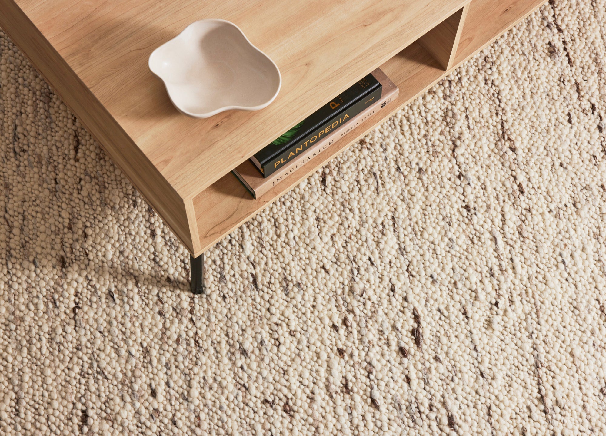 How to choose a rug for your home – Groove Furniture